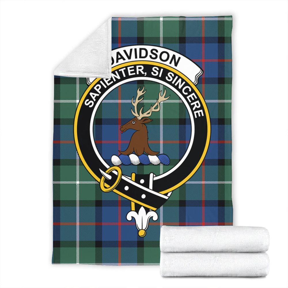 Davidson of Tulloch Tartan Crest Premium Blanket – Tartan Clans